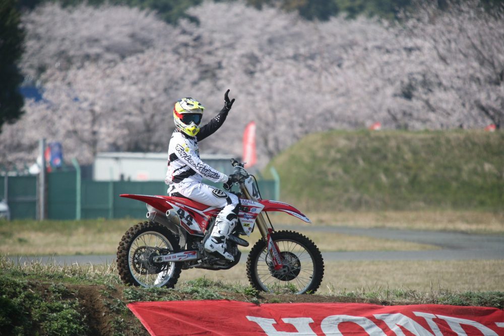 Enjoy Honda HSR九州にてBells Racing/SoCal MXTF 小島 庸平がモトクロスをアピール！ | ベルズレーシング ...